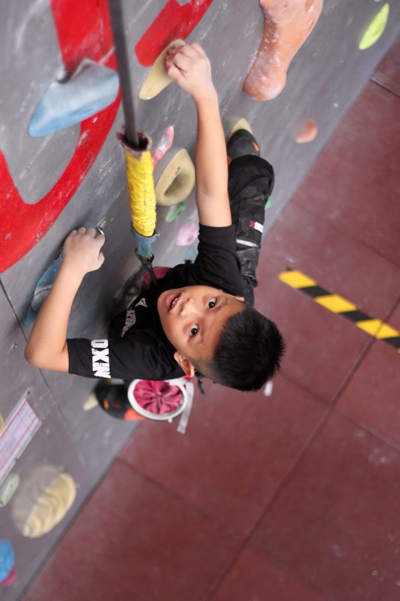 Push District 2 - Push Climbing