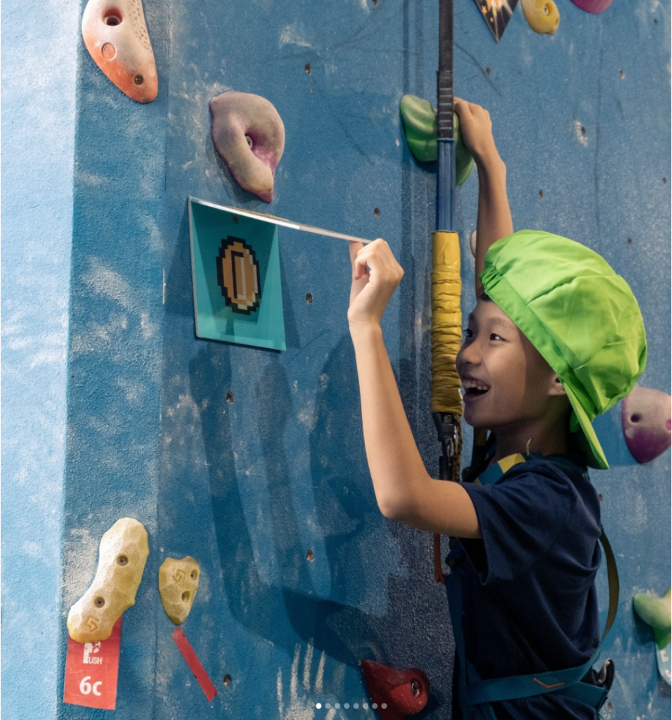 Climbing grip paint (Volume Holds or Surface of Climbing Wall) - Push Climbing