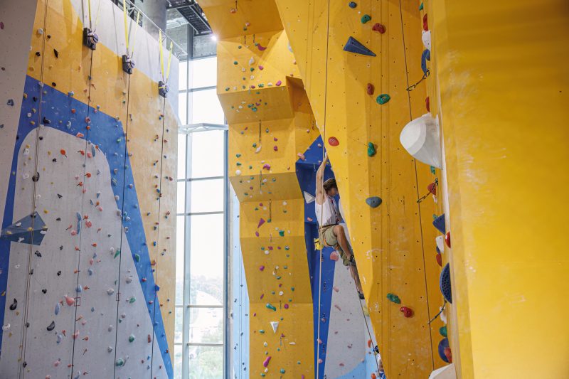 Cueicha x Crescent Wall - Push Climbing